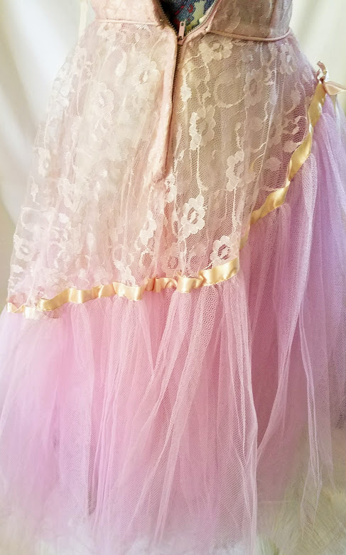 Andy Pink Lace Cupcake Vintage Prom Dress - Aunt Gladys' Attic by SerStyle