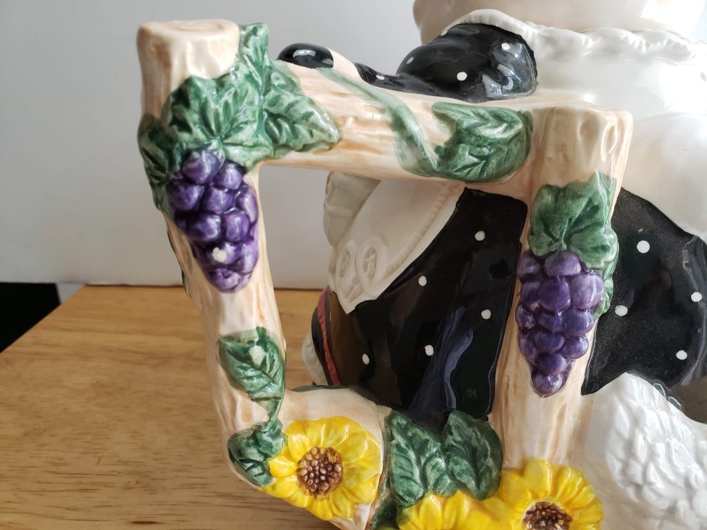 Fitz & Floyd Springtime Prudence the Pig Teapot – Aunt Gladys' Attic