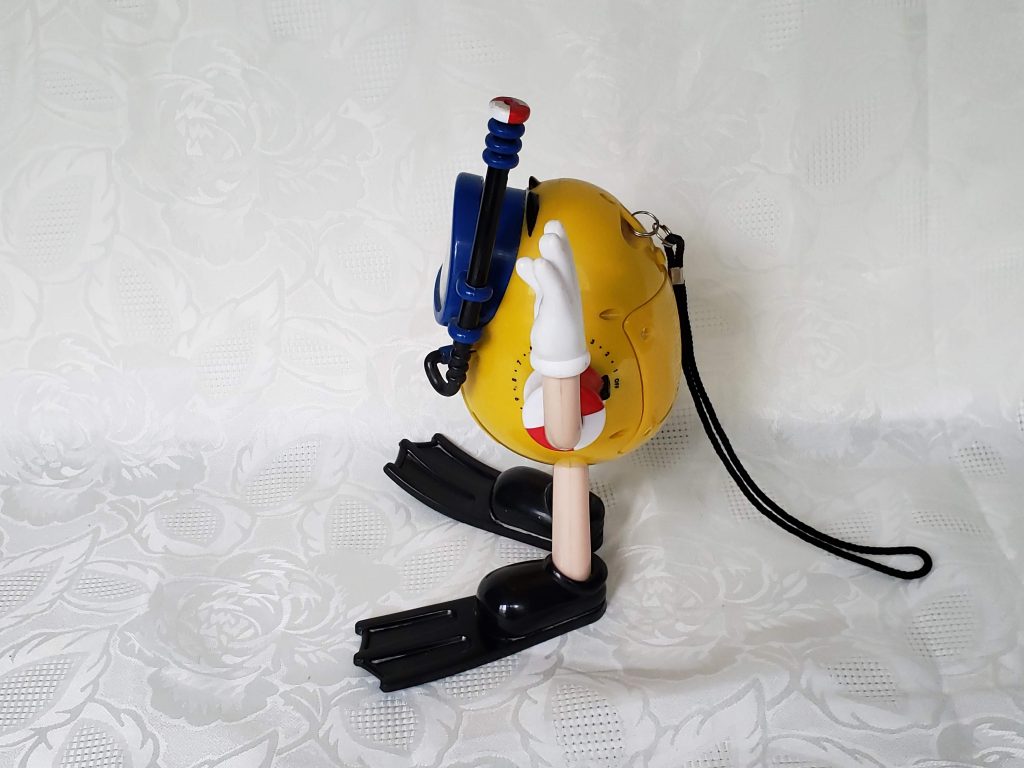 Yellow M&M Shower Radio – Aunt Gladys' Attic